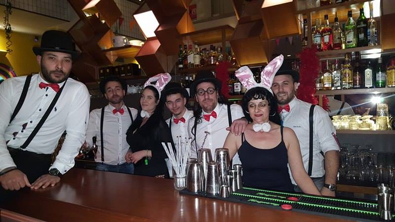 Norma Gin: Playboy λέμε και κλαίμε....(ΦΩΤΟ) - volonakinews.gr ...