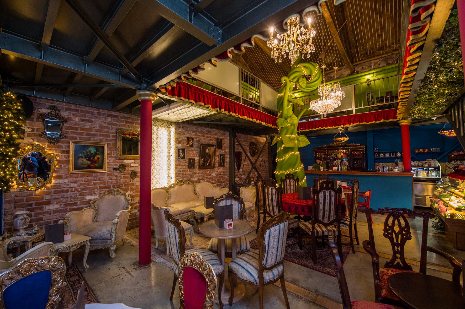 Mythila: Το πιο μαγικό και ξεχωριστό καφέ της πόλης μας! (ΦΩΤΟ ...